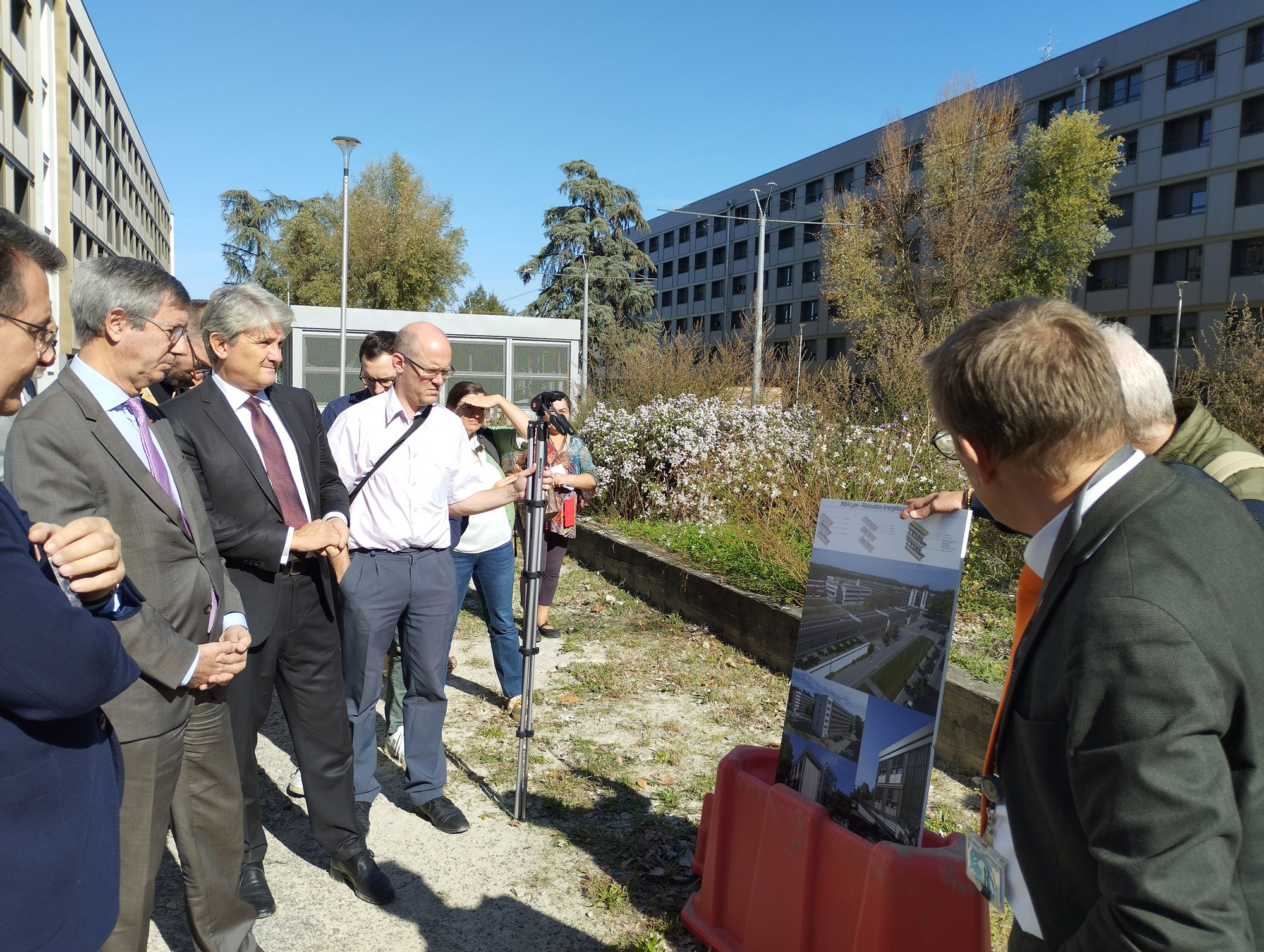 Inauguration du nouveau campus de l'INSA Lyon : rénovation thermique et ...